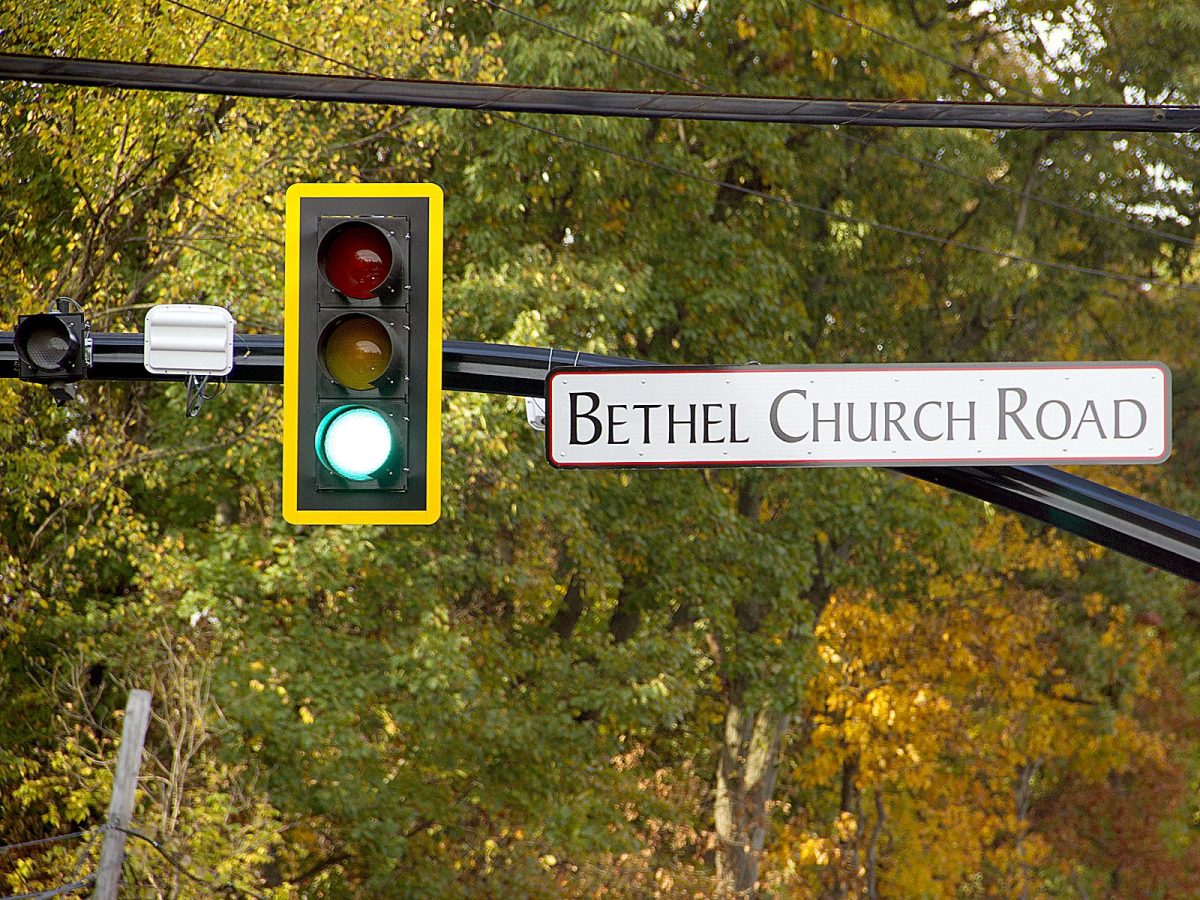 USC to upgrade street name signs - The Almanac